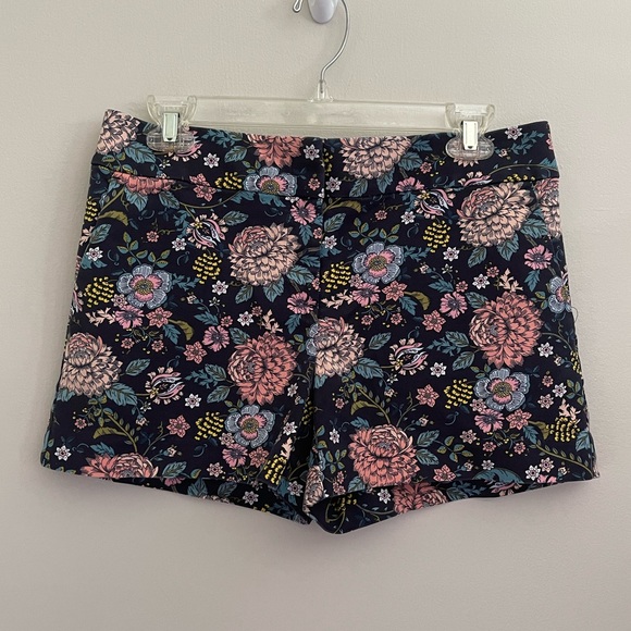 LOFT | Shorts | Loft Floral Shorts | Poshmark